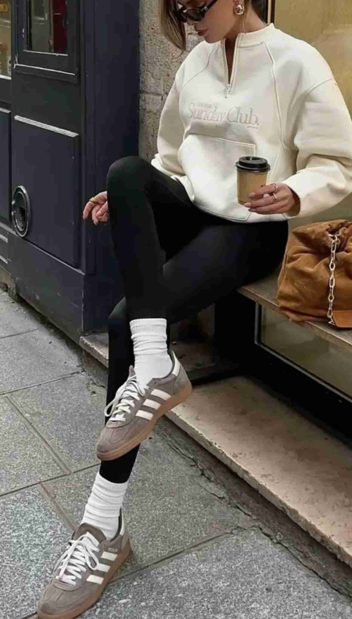 Chic Spring Travel Outfits to Recreate - the gray details