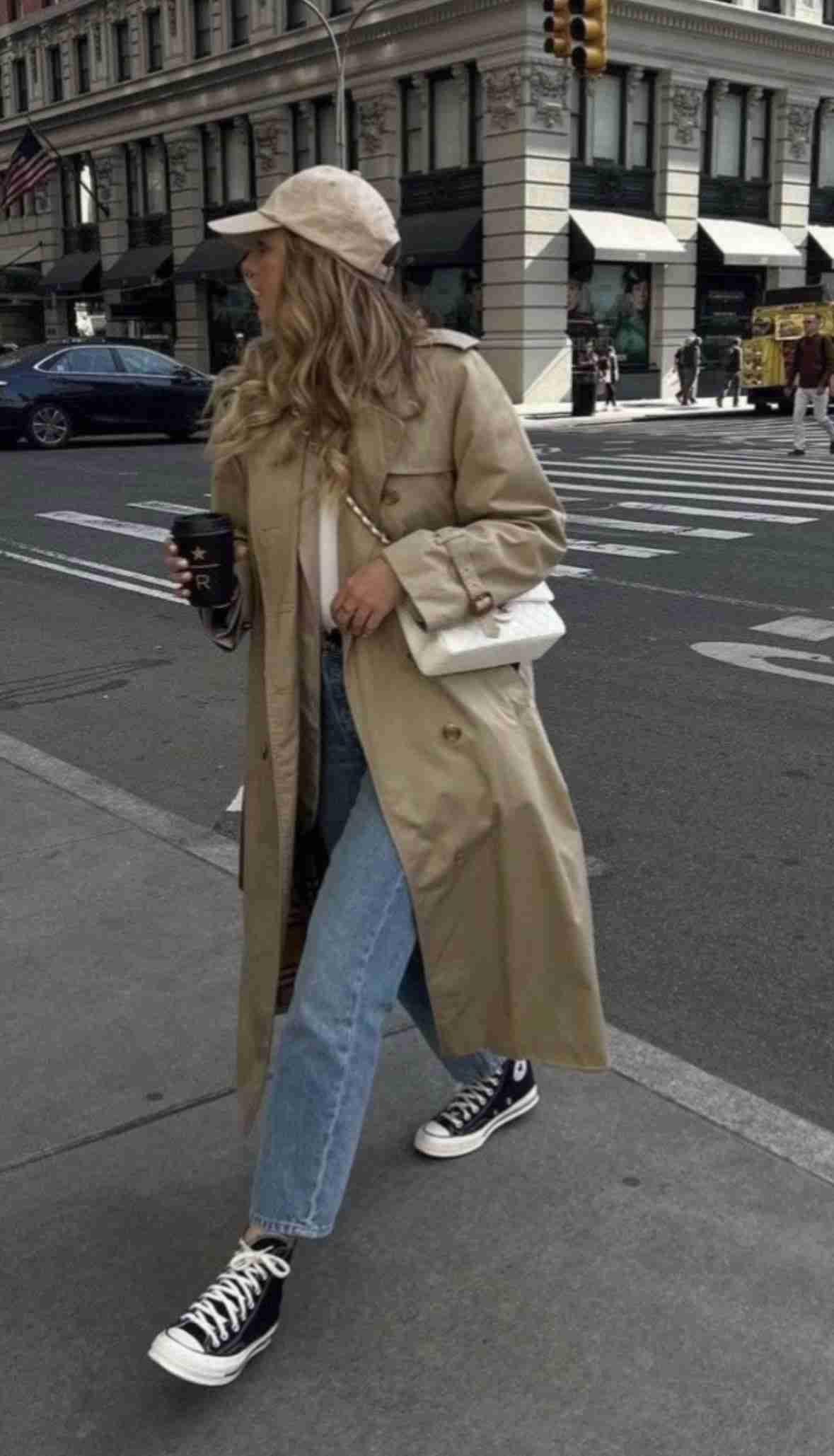 Chic Spring Travel Outfits to Recreate - the gray details