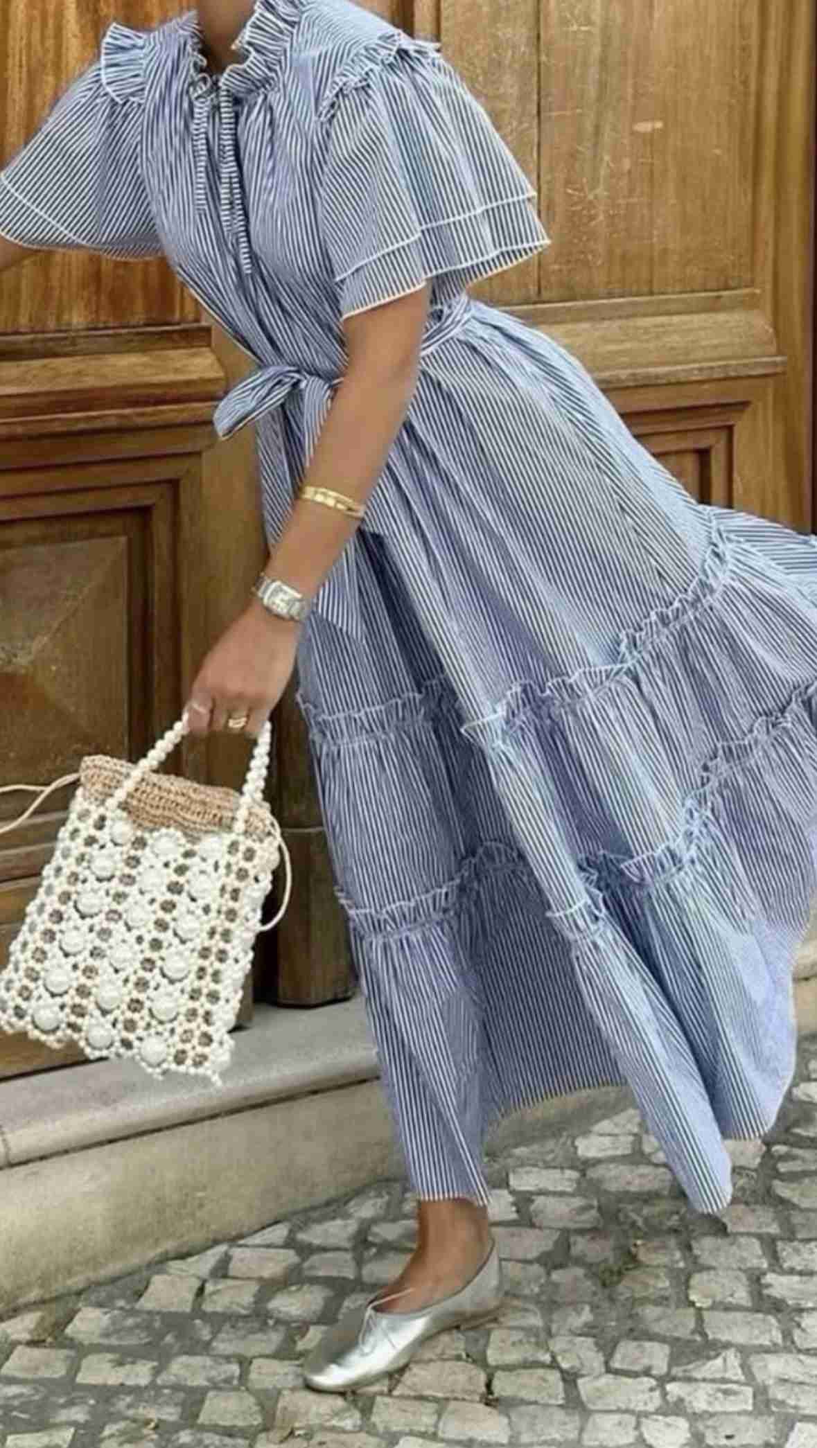 Chic April Outfits to Recreate - the gray details