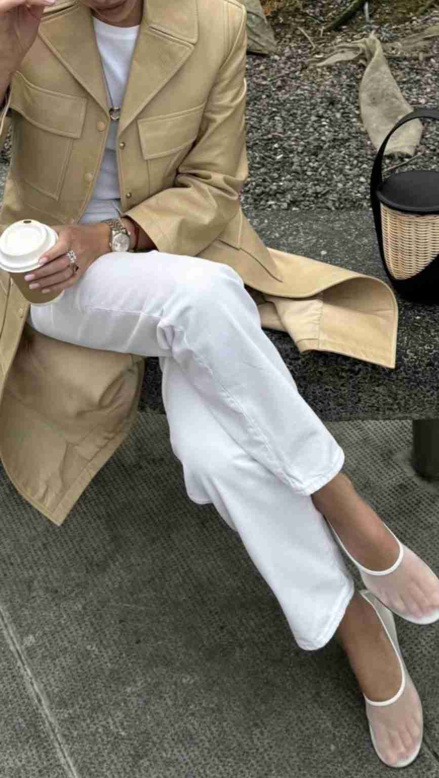 Chic April Outfits to Recreate - the gray details