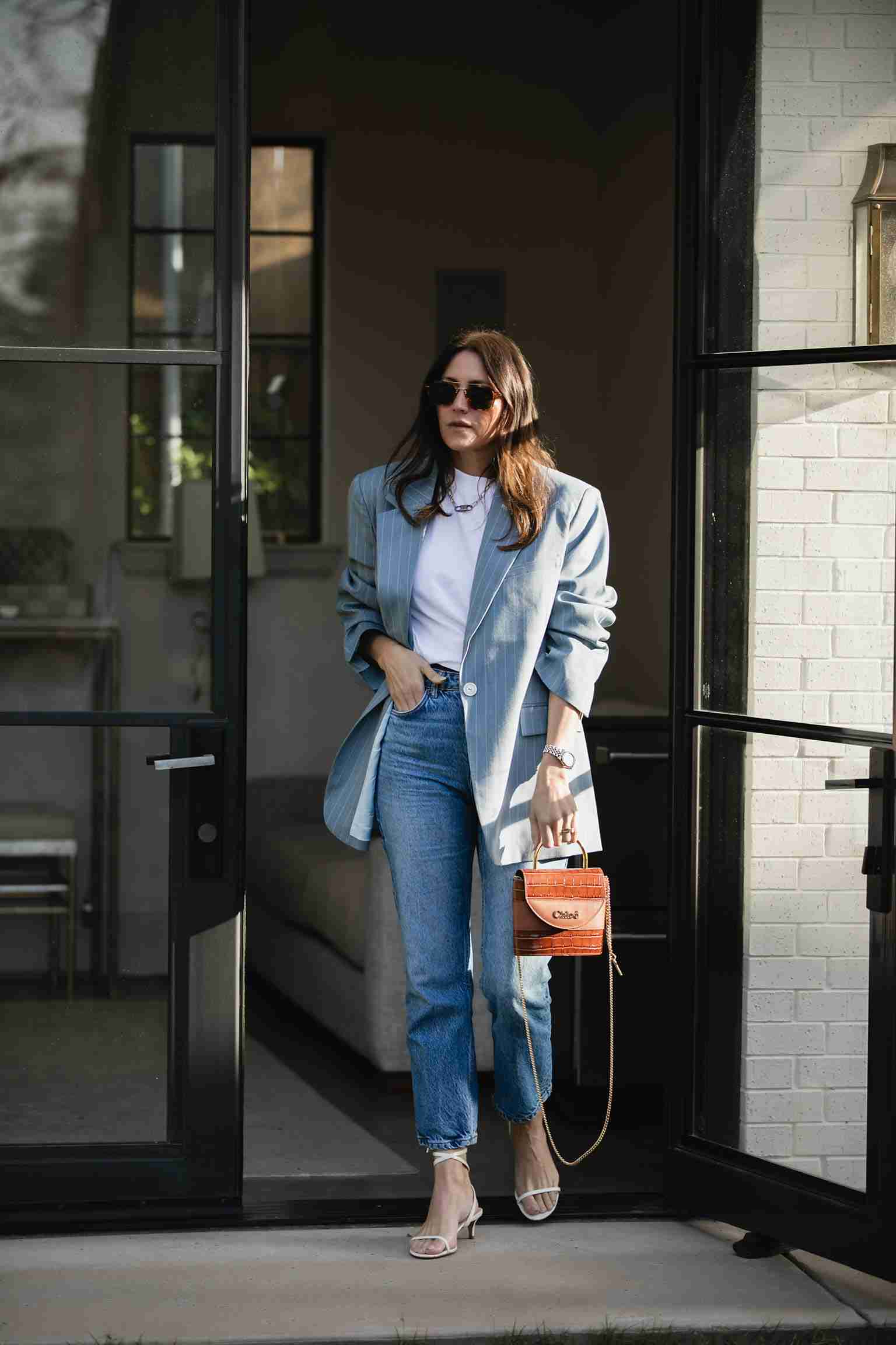 Casual Chic Clothing Style - the gray details