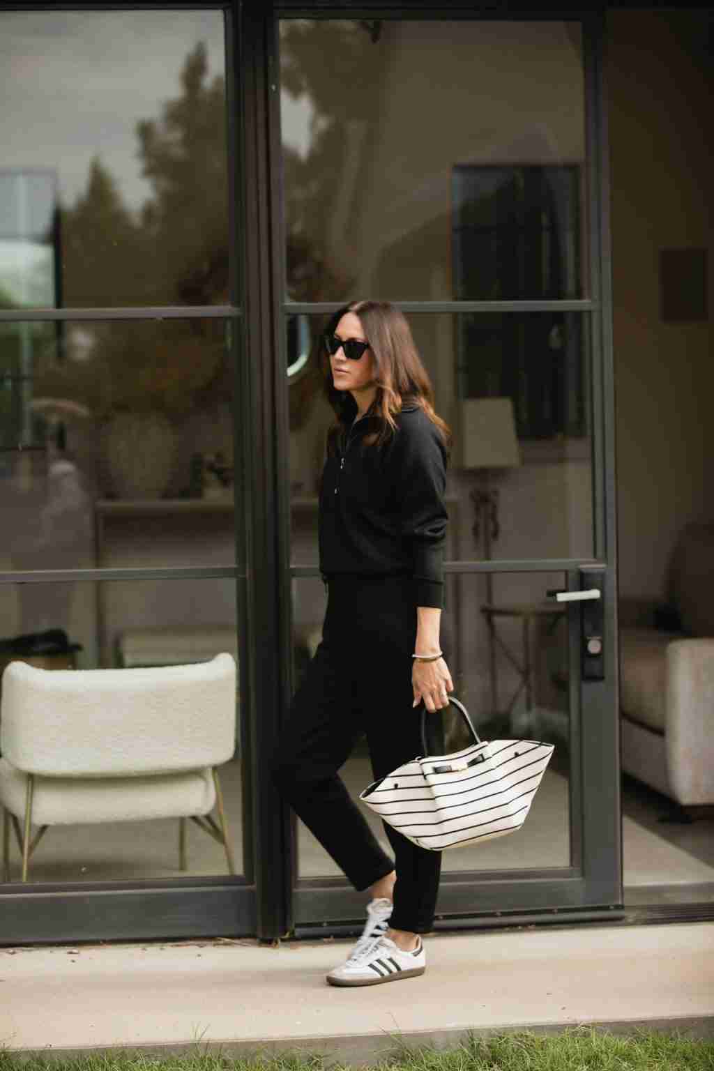 How to Dress Up Sweatpants & Look Chic when Styled Right