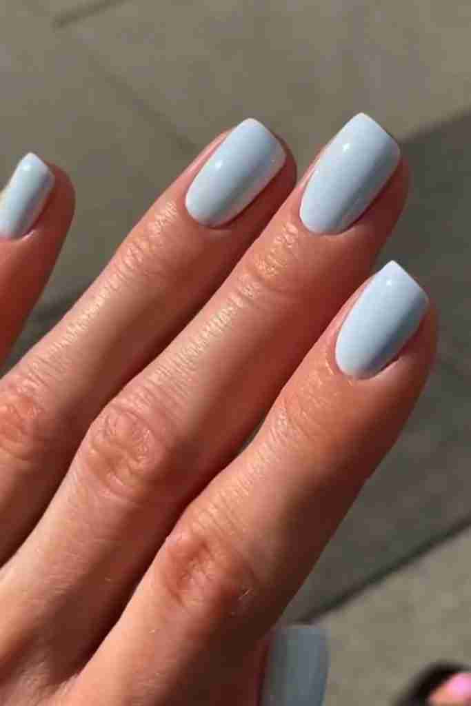 55+ Short Square Nails for Summer - the gray details