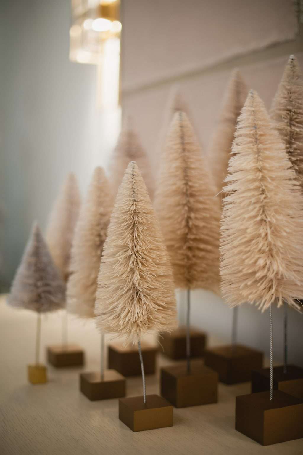 12 Winter Wonderland Decoration Ideas - the gray details