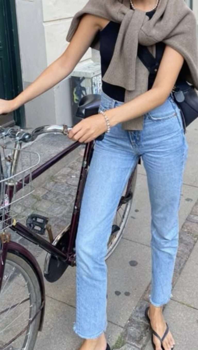 How To Dress In 90s Style Today - the gray details