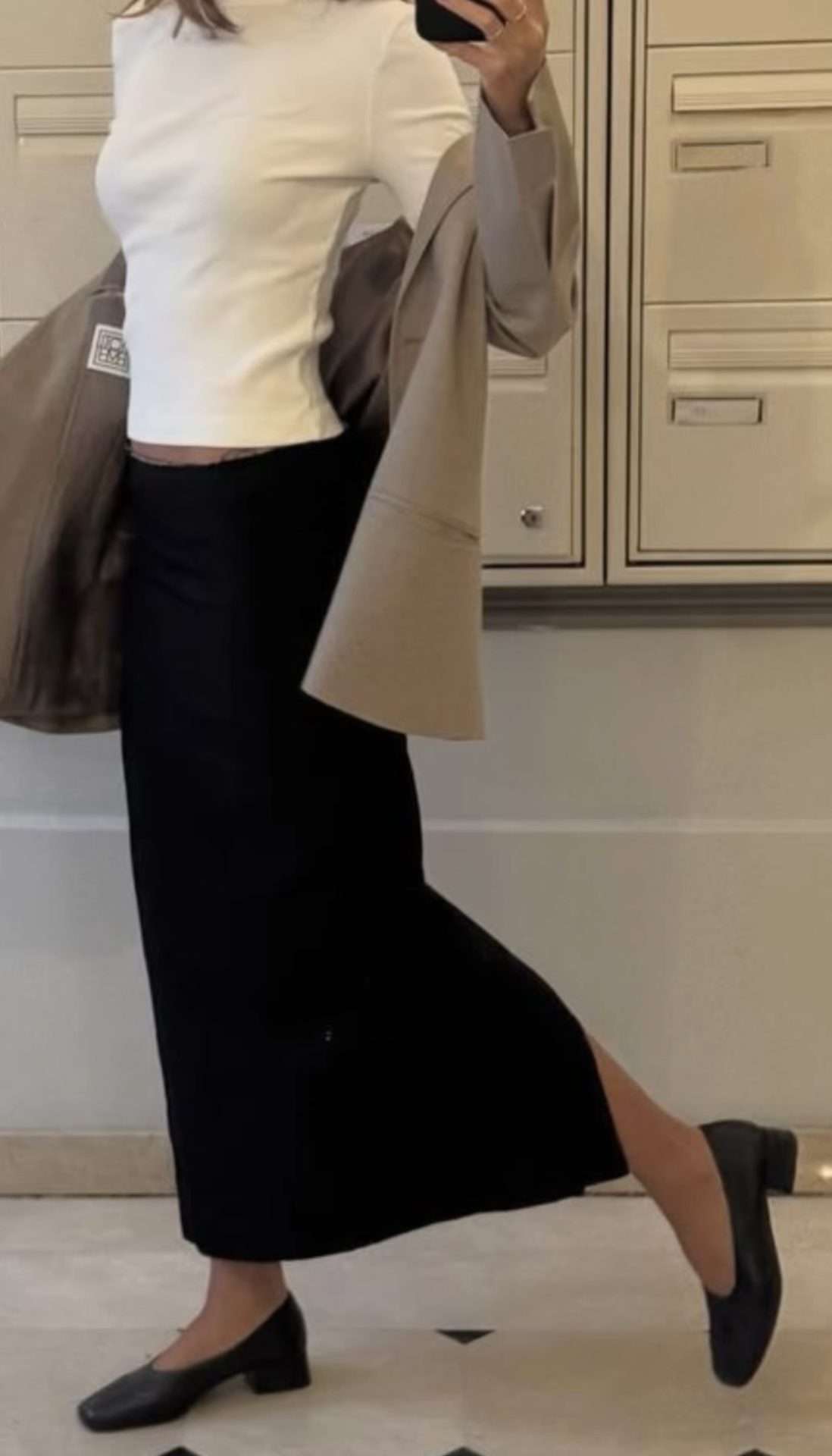 How To Dress In 90s Style Today - the gray details